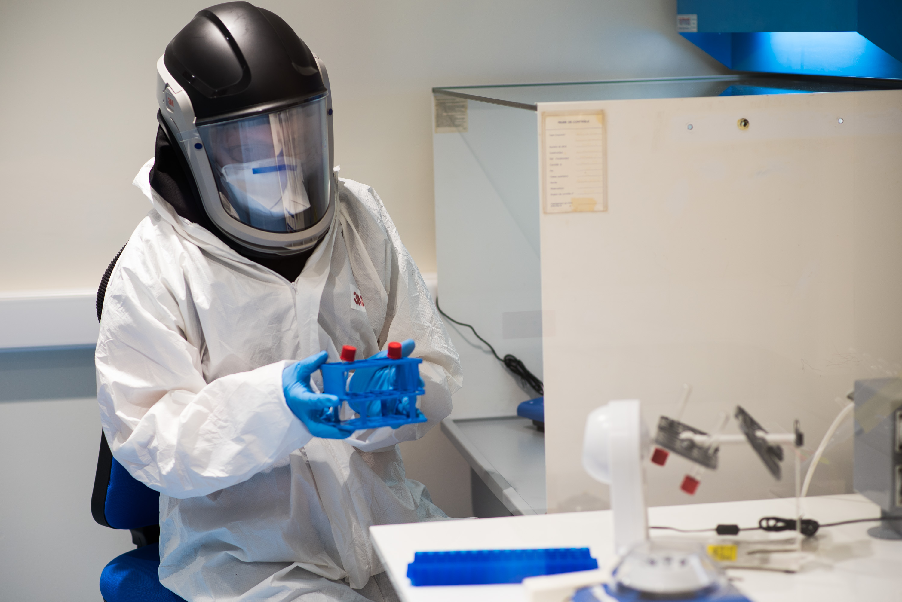 ΕΡΓΑΣΤΗΡΙΟ ΑΡΧΑΙΟΥ DNA - Ancient DNA LAB - Laboratory